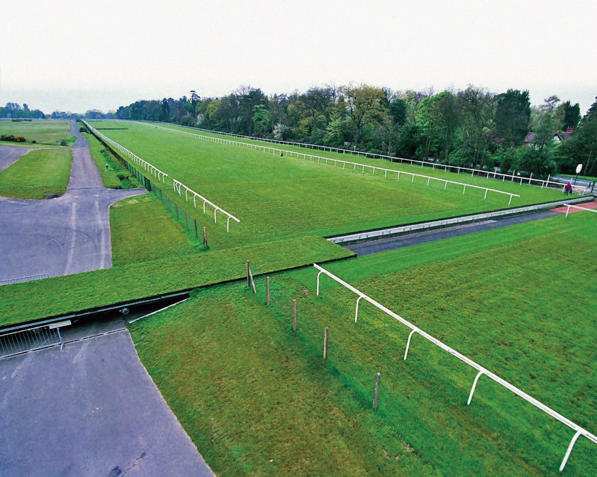 Ascot Racecourse Moveable Turf Crossing - ARX | Kinetic Architecture ...