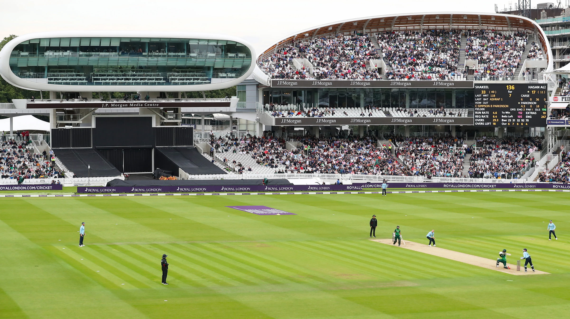 Lord’s Cricket Ground Sight Screen System - ARX | Kinetic Architecture ...